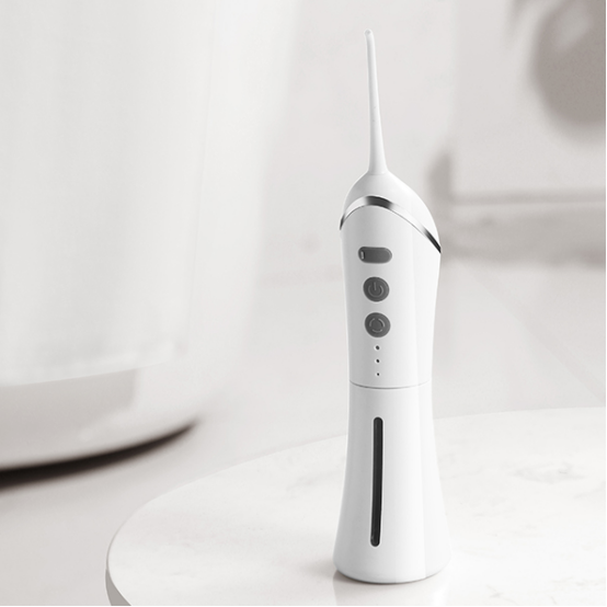 Step-by-Step Guide to Using a Water Flosser | Welland Water Flosser for ...